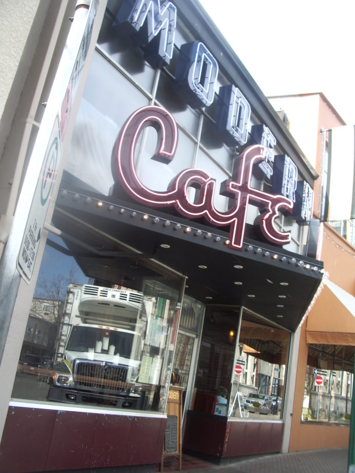 Modern Cafe Nanaimo Nathaniel Christopher Modern Cafe Nanaimo Nathaniel Christopher